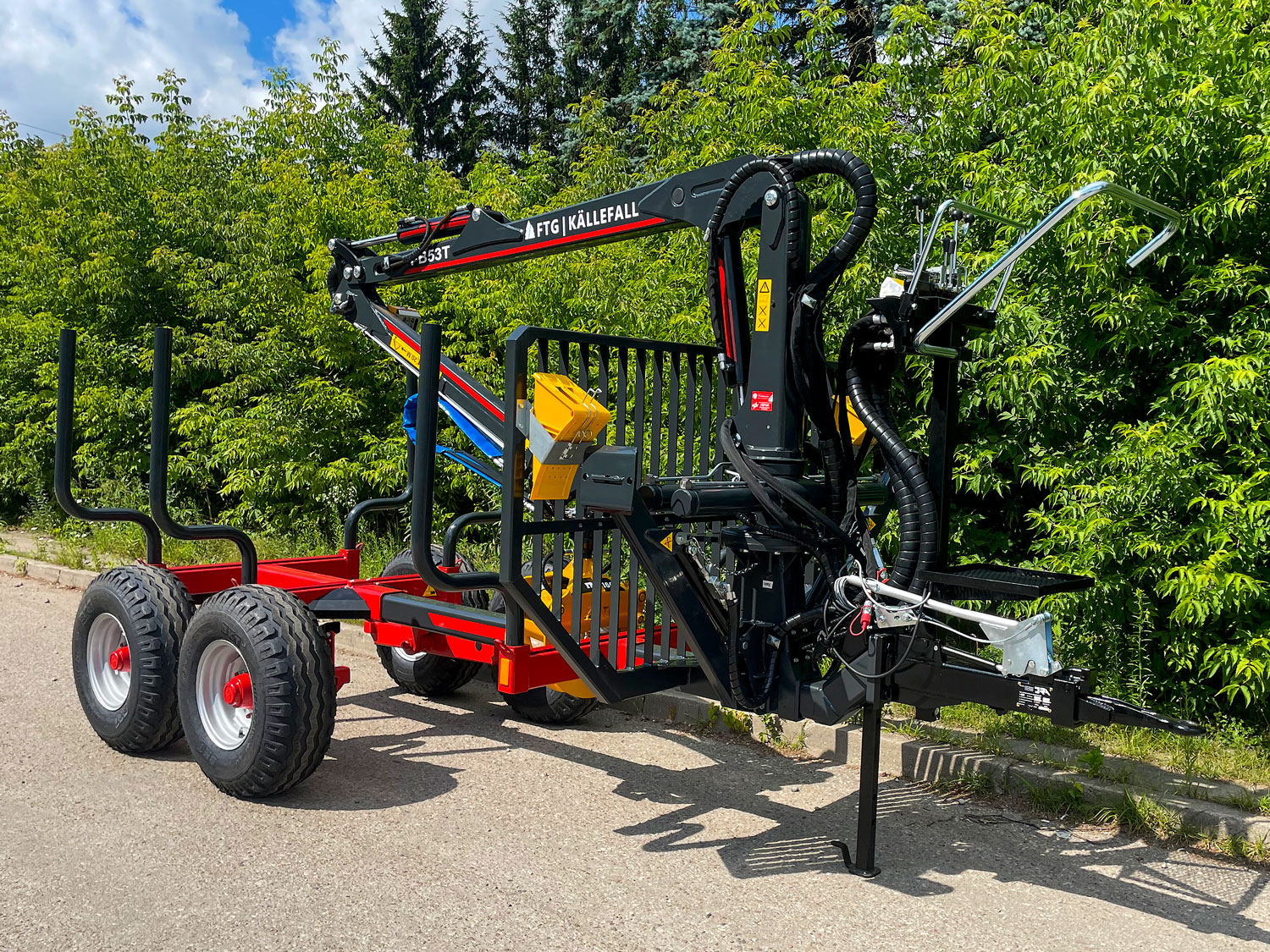 Forstanhänger mit Kran | Komplette Forstlösung | Källefall